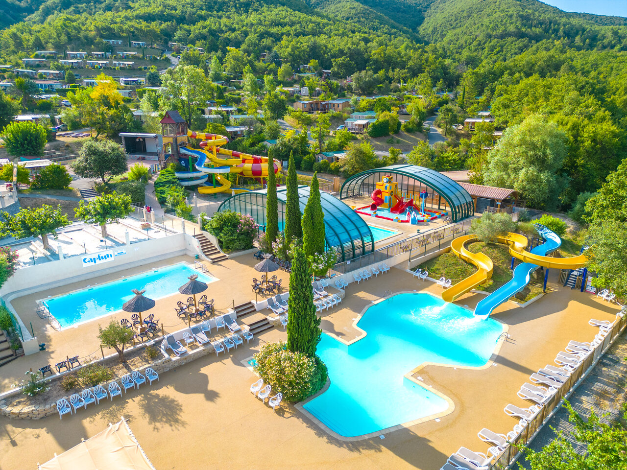 Camping Le Merle Roux - CAPFUN en Baix, Rhone Alpes